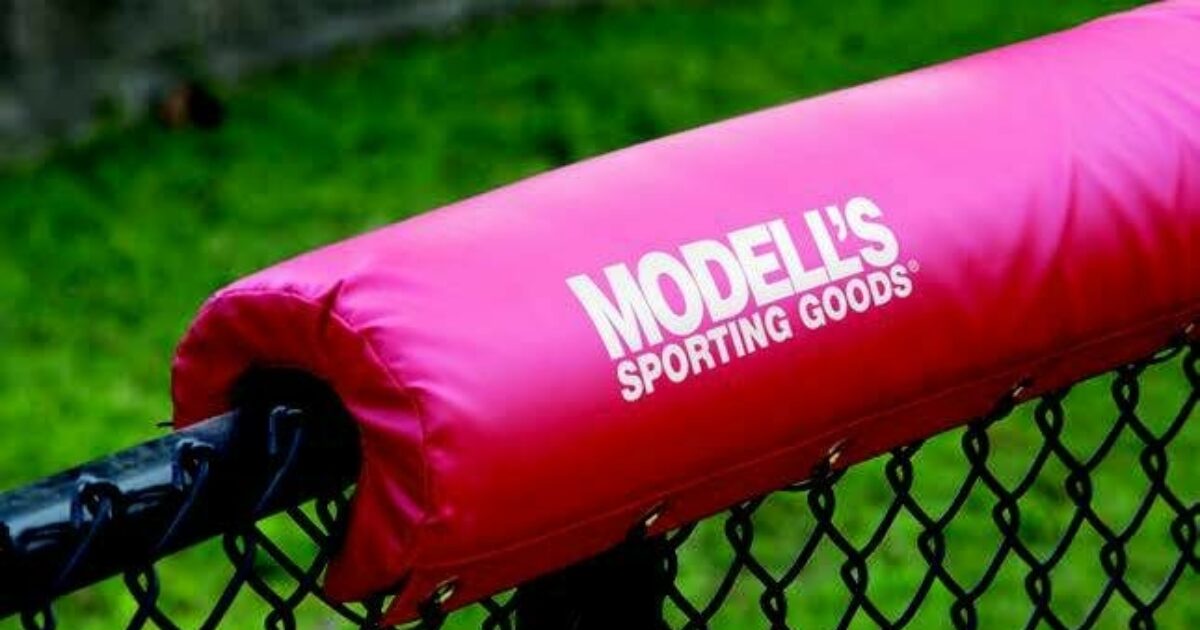 Custom Chain Link Fence Top Rail & Post Padding | CoverSports