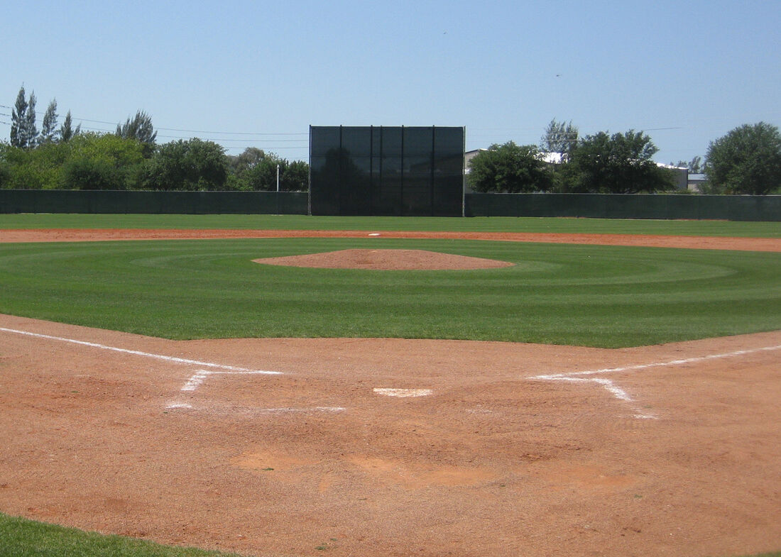 Batter’s Eye Windscreen | Baseball Screen | CoverSports