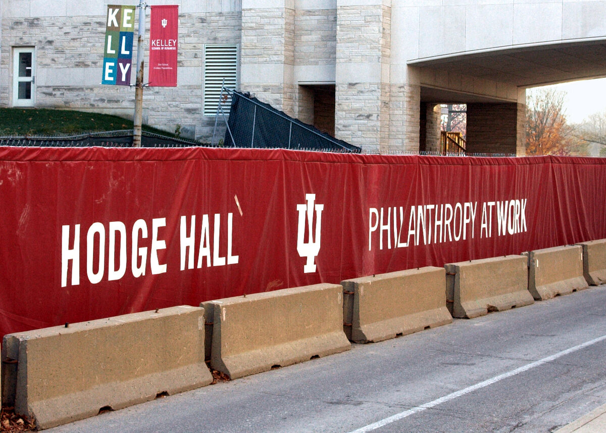 Construction Fence Windscreens & Banner | CoverSports